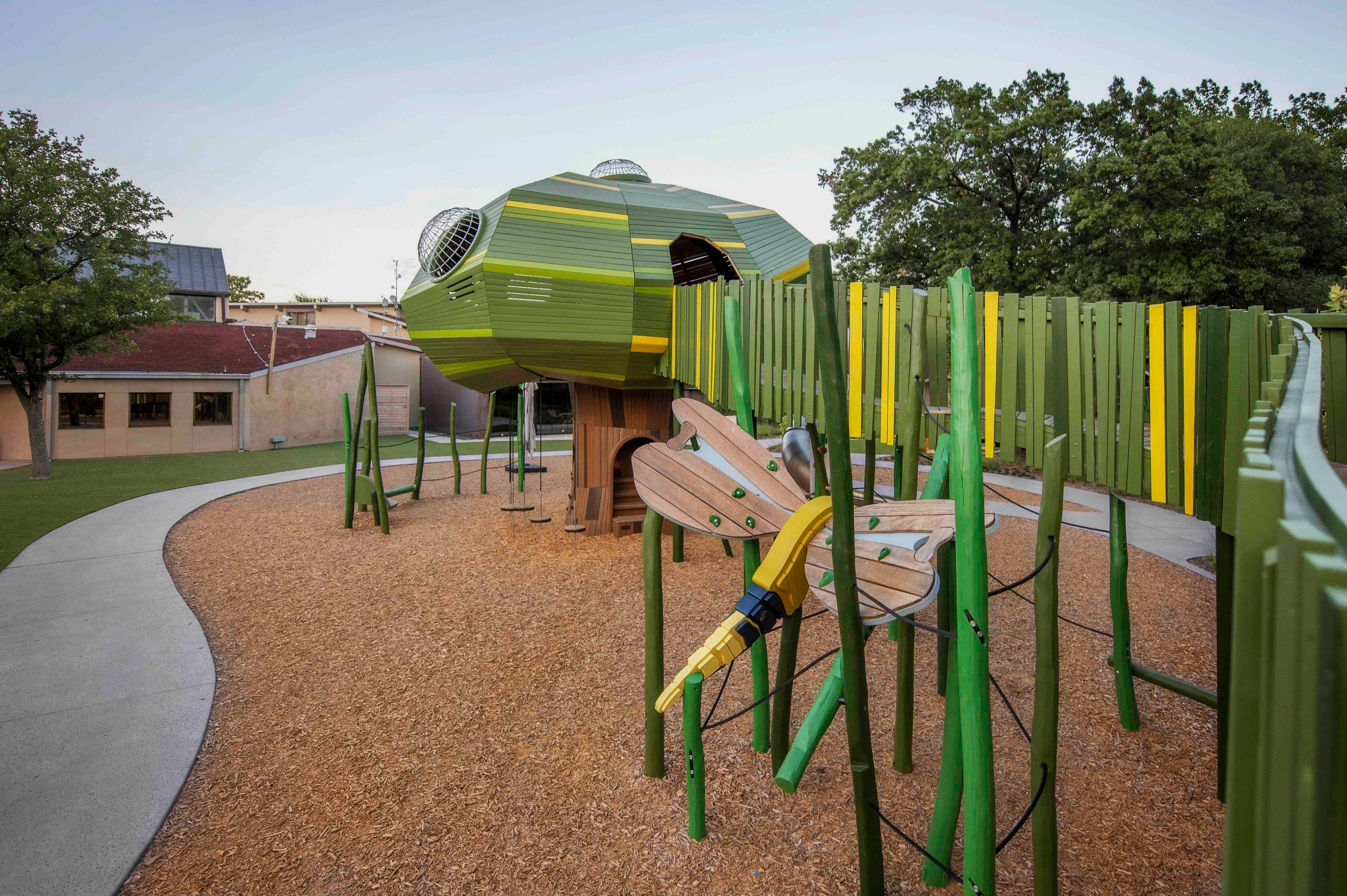 The Lamplighter School - Outdoor Learning Center