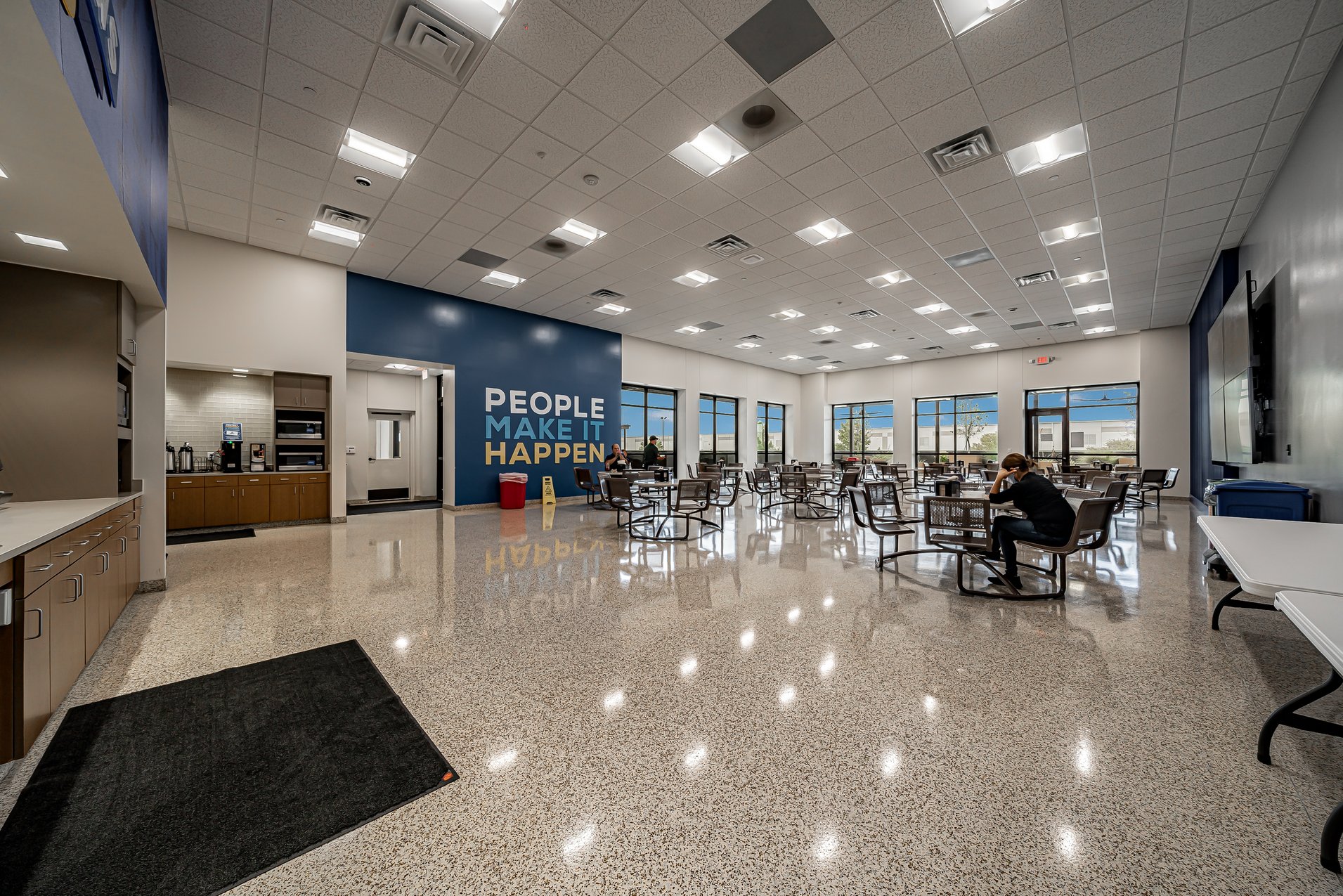 Andrews Distributing - Distribution Center