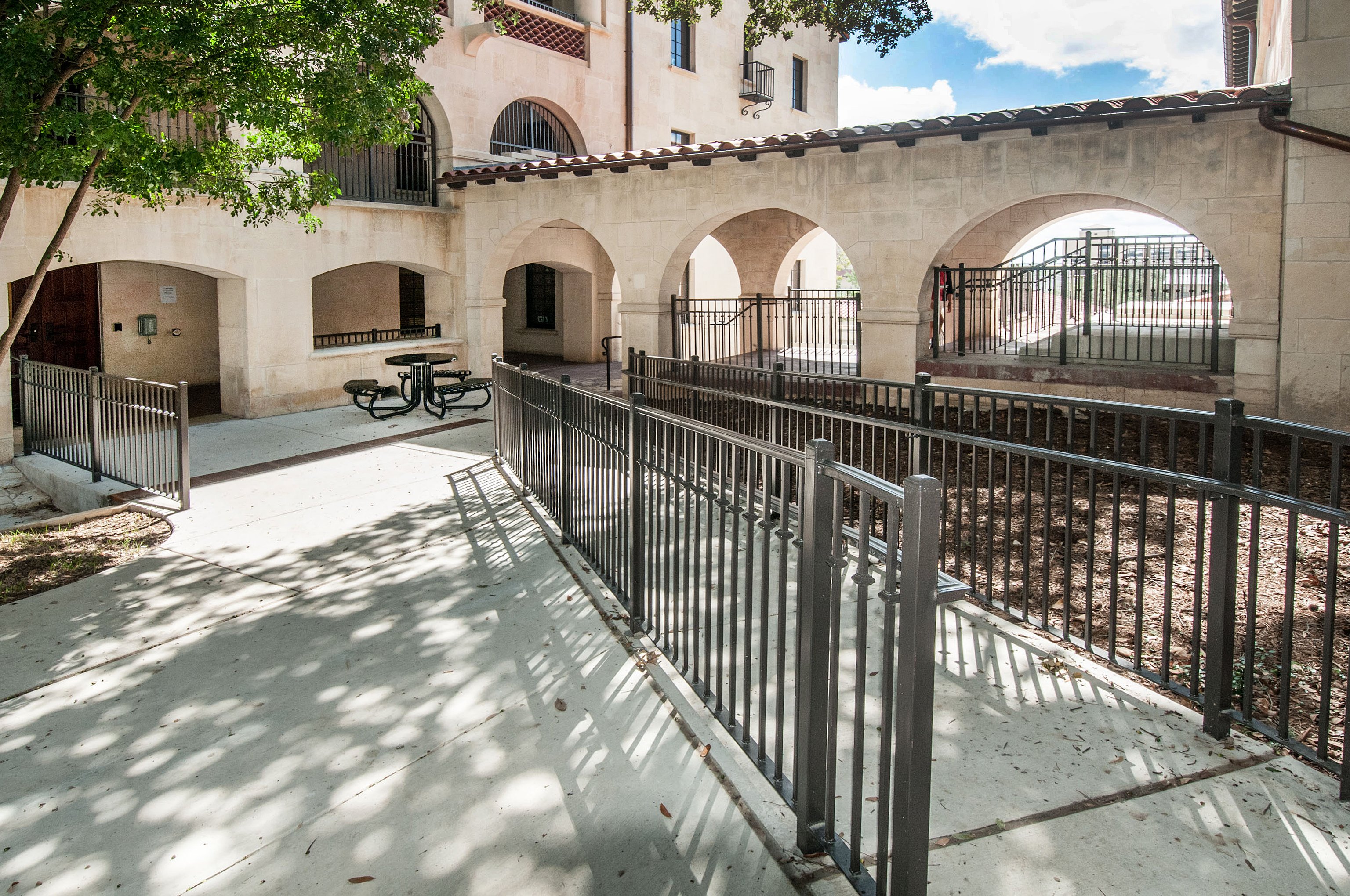 Texas State University - Commons Dining Hall